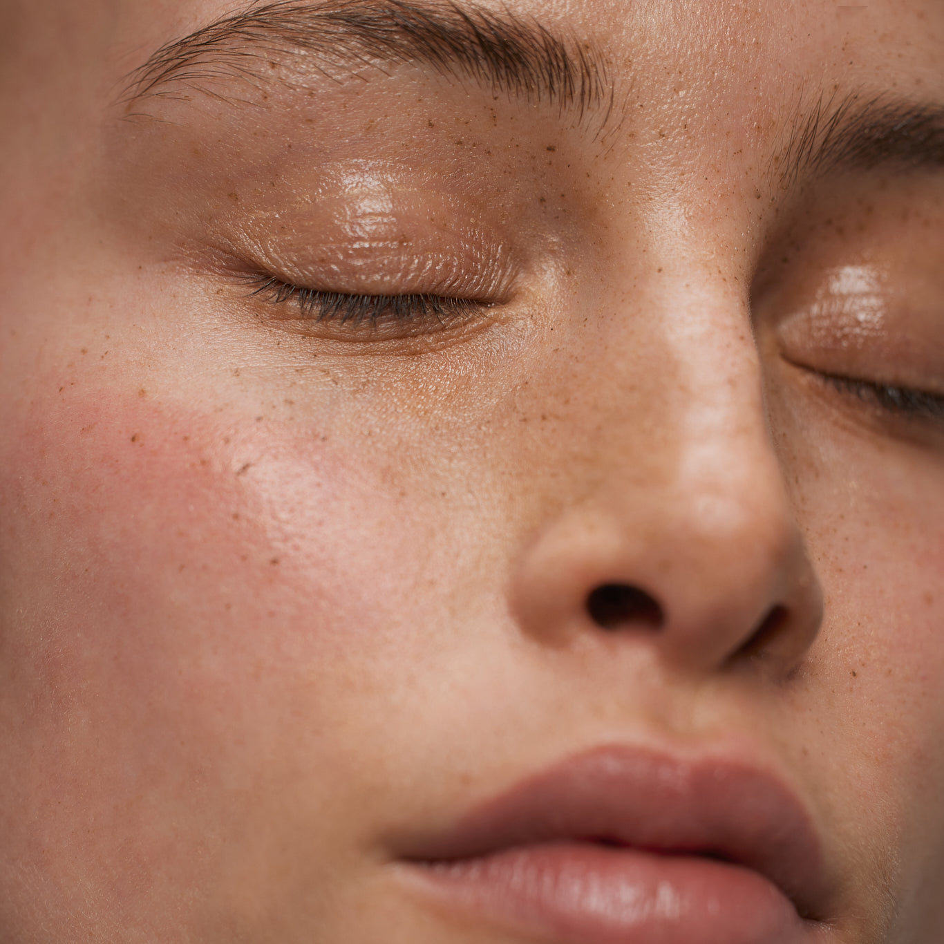How to calm sensitive skin – woods_ copenhagen